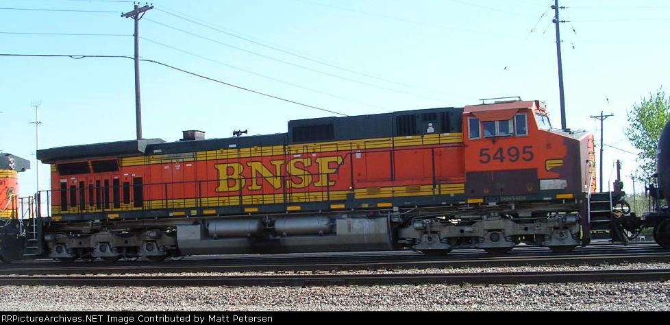 BNSF 5495